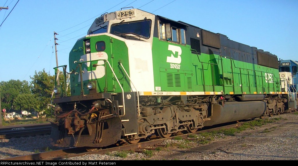 BNSF 9253